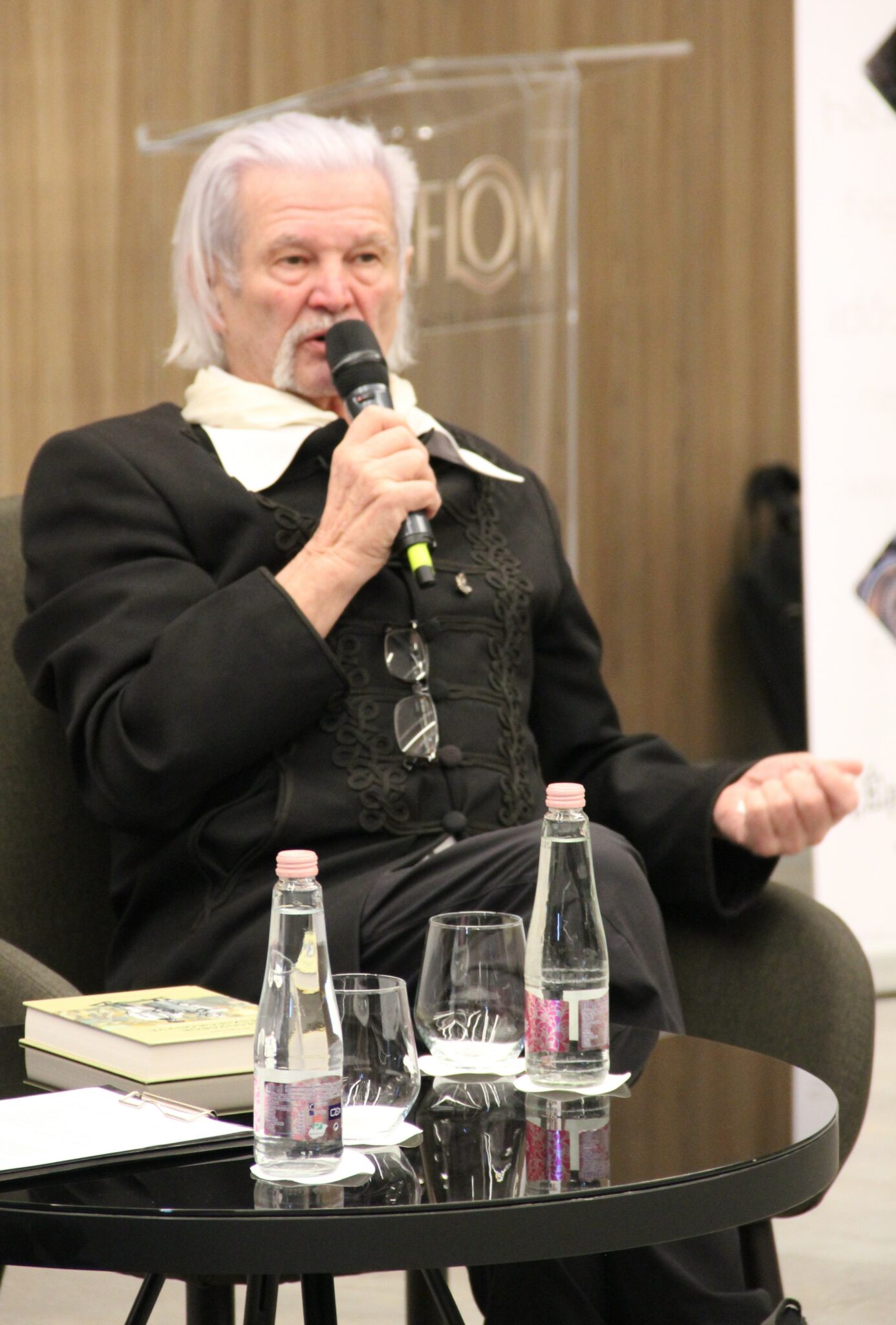 Fókuszban a segítő! Professzor Dr. Papp Lajos – Szociális Módszertani ...